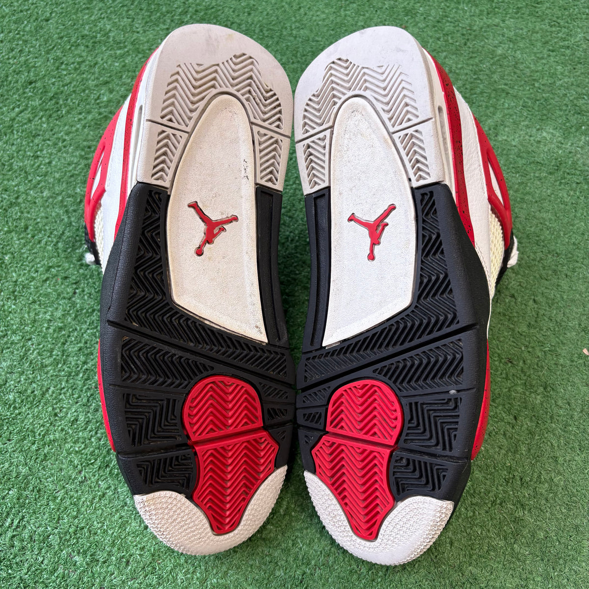 Jordan Red Cement 4s Size 9 – My Cuzin Vintage