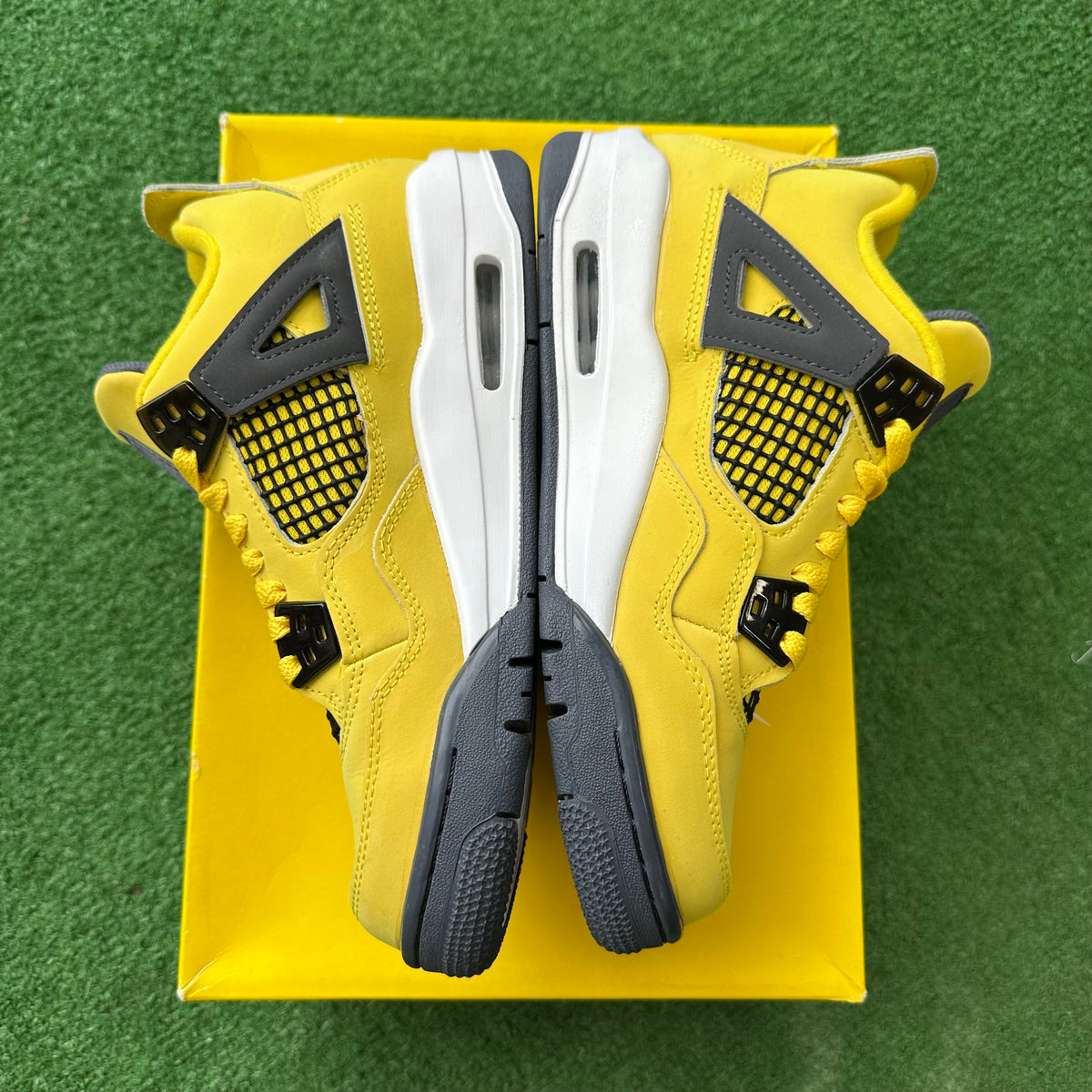 Jordan Lightning 4s Size 5.5Y – My Cuzin Vintage