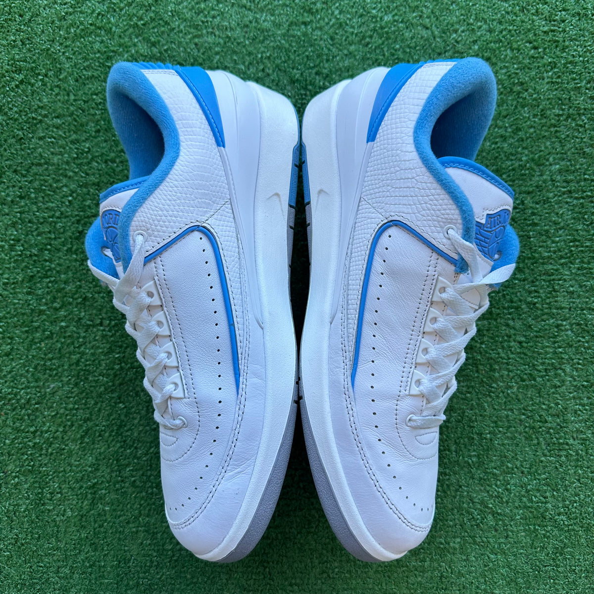 Jordan UNC Low 2s Size 11 – My Cuzin Vintage