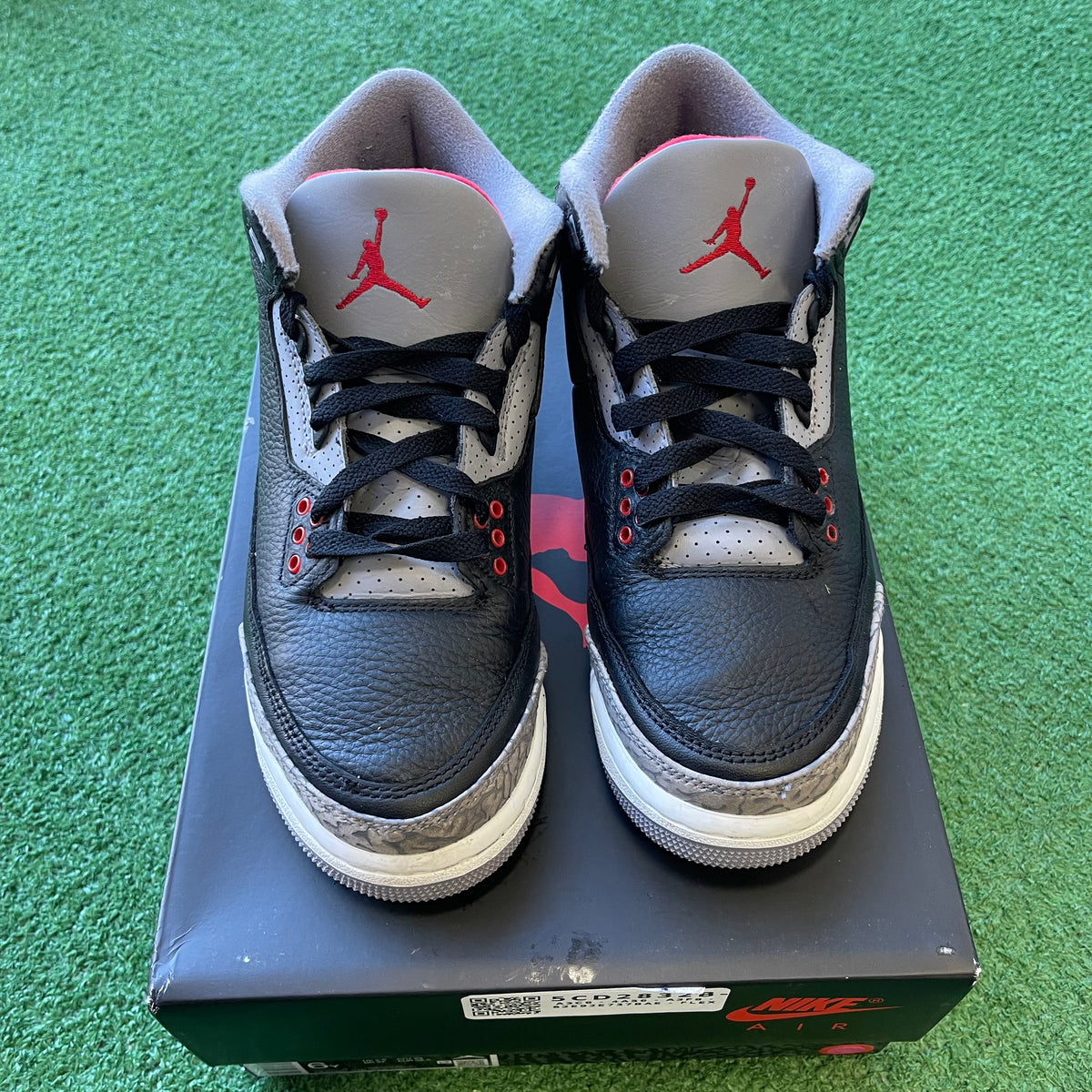 Jordan Black Cement 3s Size 6Y – My Cuzin Vintage